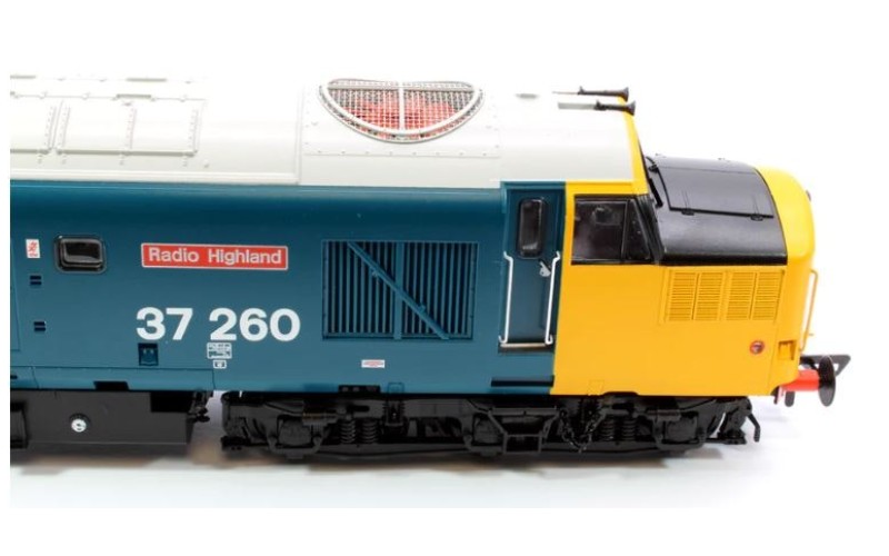 Bachmann 35-309SFX - Class 37/0 Centre Headcode 37260 'Radio Highland ...
