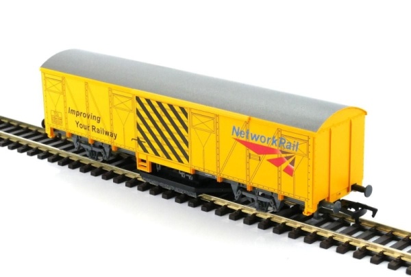 Track Cleaning - dcctrainautomation.co.uk