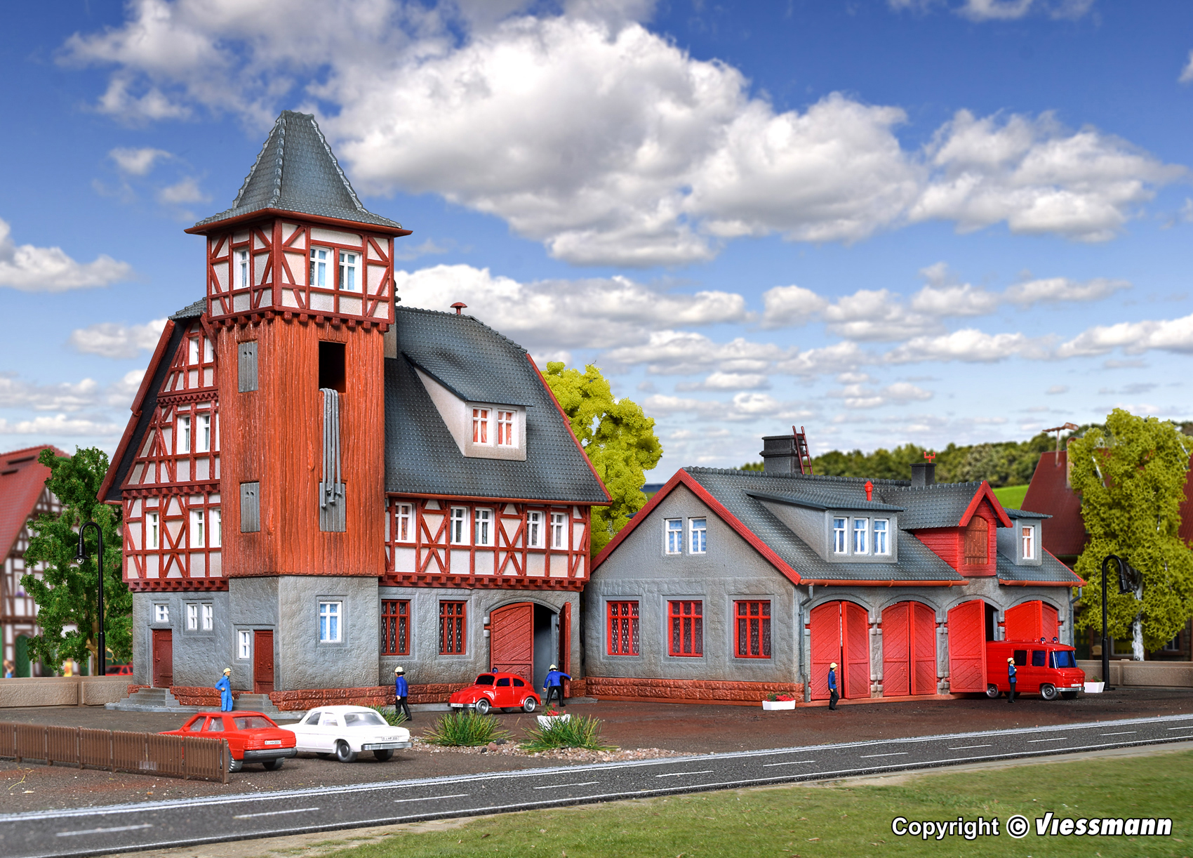 Vollmer 47780 Five Bay Fire Station Kit - dcctrainautomation.co.uk