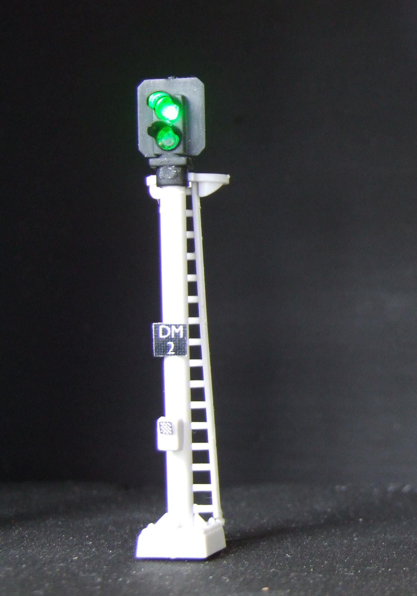 Traintronics TT102 OO Scale 2 Aspect Signal Red-Green ...