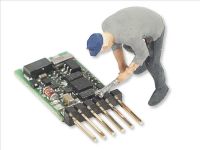 Decoder fitting - dcctrainautomation.co.uk