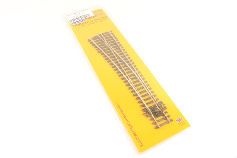 Peco Products SL-E196 Finescale left hand medium point with electrofrog - dcctrainautomation.co.uk